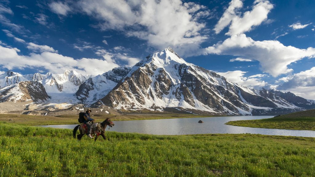 Amazing Winter Destinations in Pakistan's North - A blog about real ...
